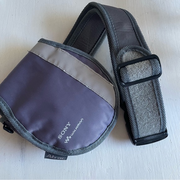 Sony | Wearables | Sony Walkman Cd Player Portable Carrying Casefanny ...